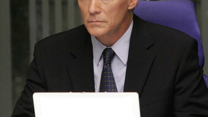 James Morrison as Bill Buchanan in 24 Season 5 Episode 4 - 24 Spoilers