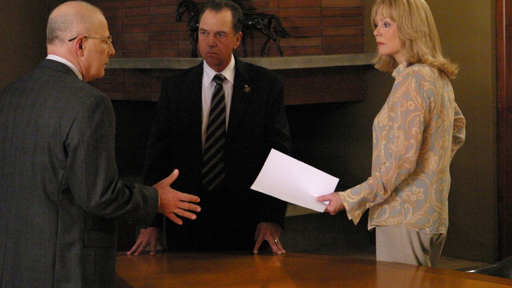 Charles Logan deals with tragedy in the White House in 24 Season 5 ...