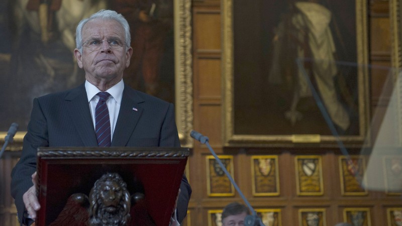 Jack Bauer chases suspect in 24: Live Another Day Episode 3 - 24 Spoilers